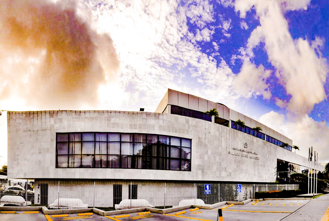 Portal da Transparência Legislativa entra no ar com informações sobre ...